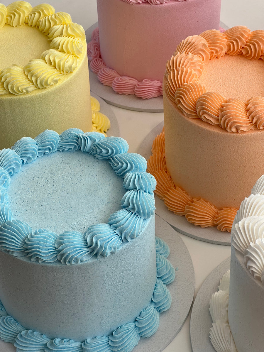 Mini Piped Cake – Pelligra Cakes